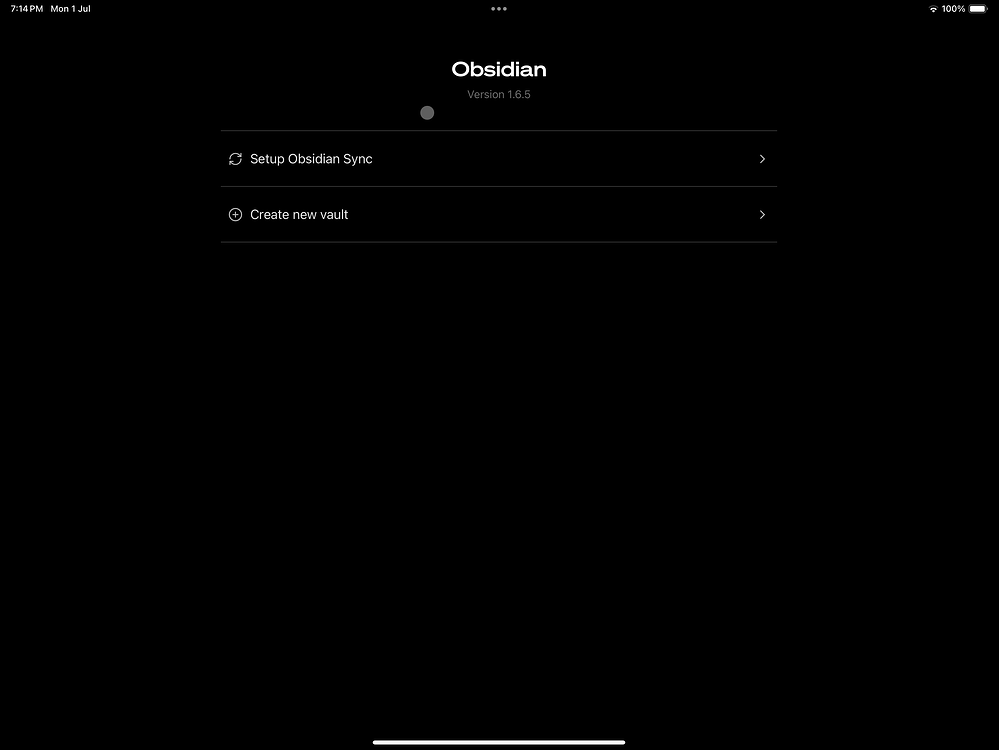 In the iPad app there is no "use Existing Vault" Option at the setup ...